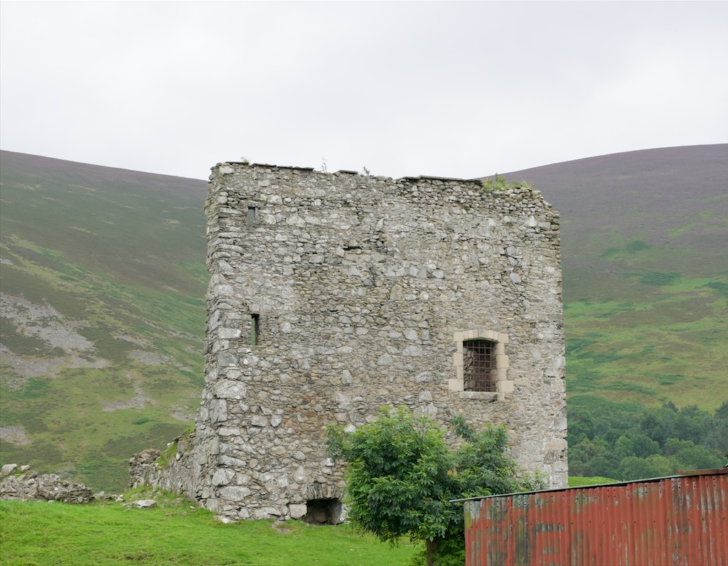 Castlehill Tower: History and Architecture – Thistle & Time