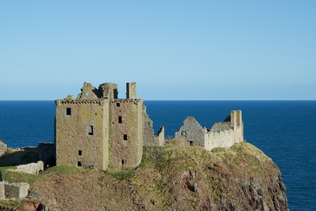 Dunnottar Castle: Key Events Through History – Thistle & Time